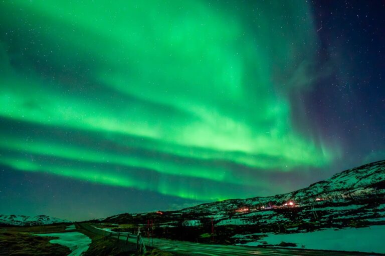 Tromso Northern Lights Guide - Best Aurora Borealis Tours